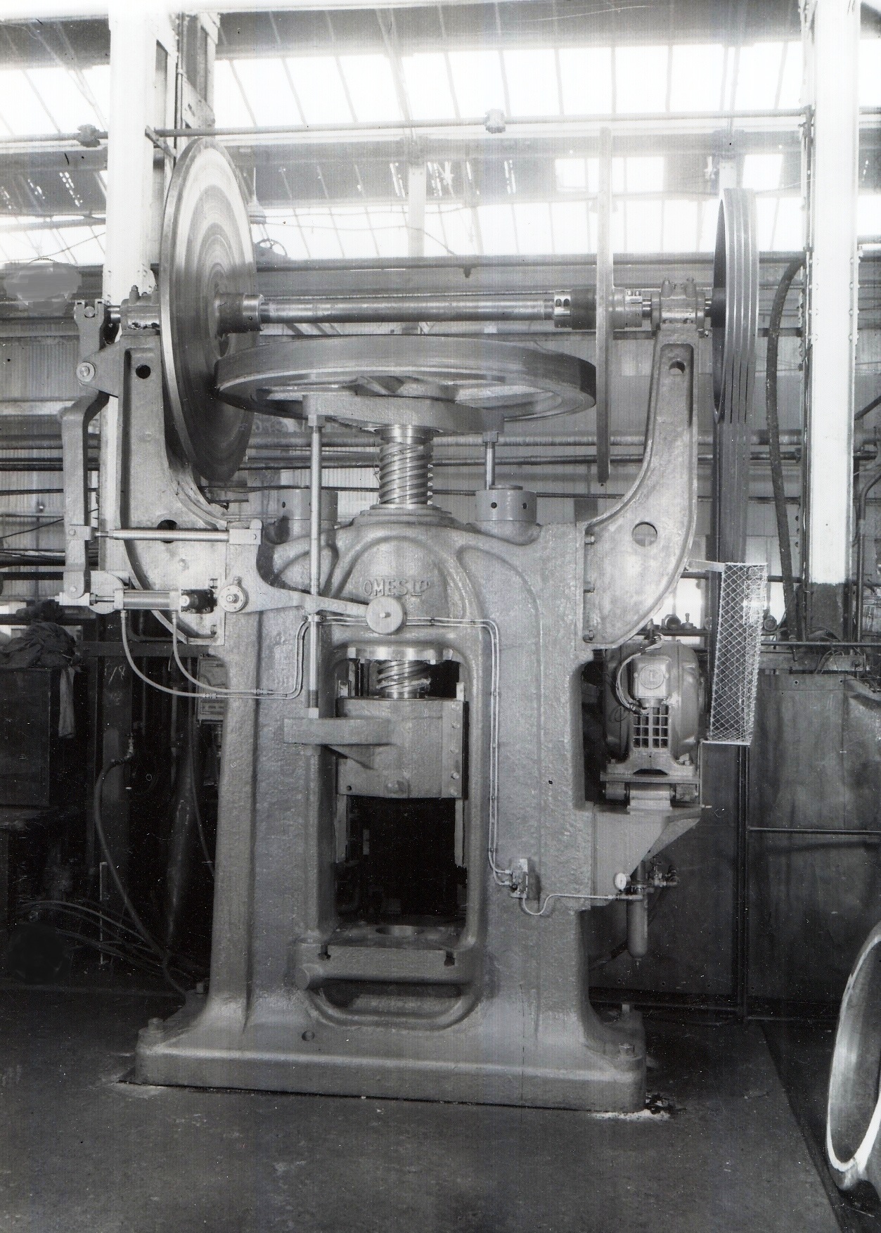 350 ton Friction Press, O/No. 3670, c.1952 | 1950s | Fielding and Platt ...